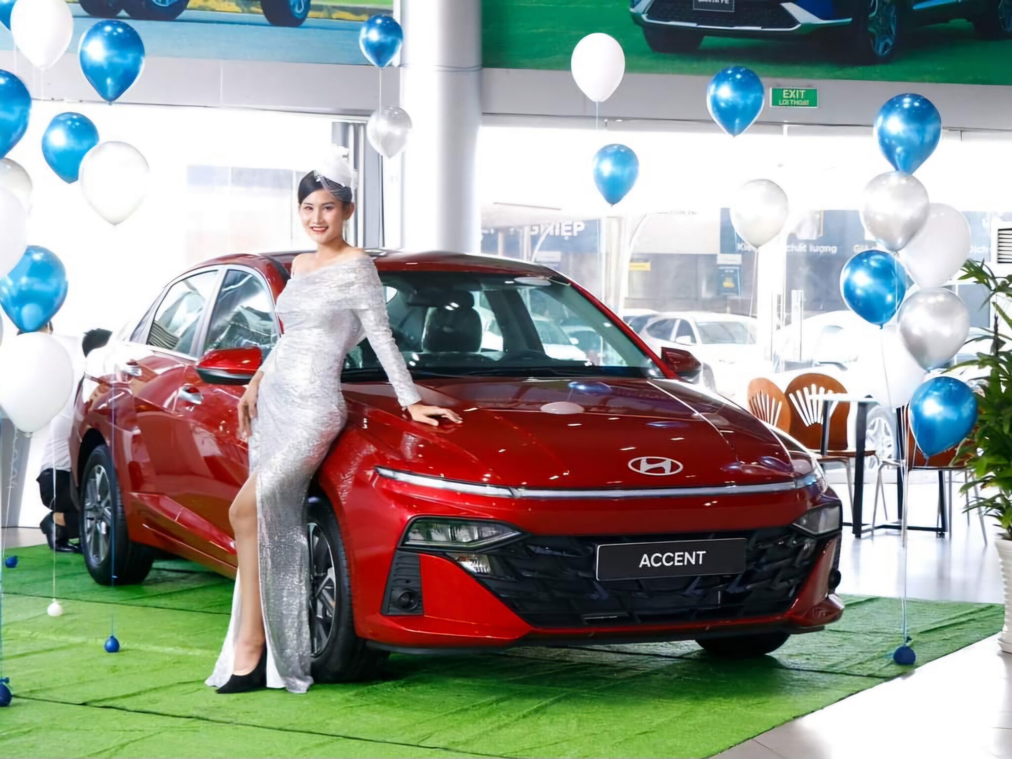 Đánh giá và So sánh Hyundai Accent 2026 so với phiên bản cũ và đối thủ ...